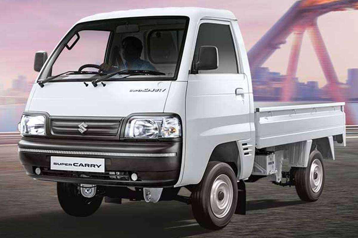 Maruti Super Carrys Super Sale