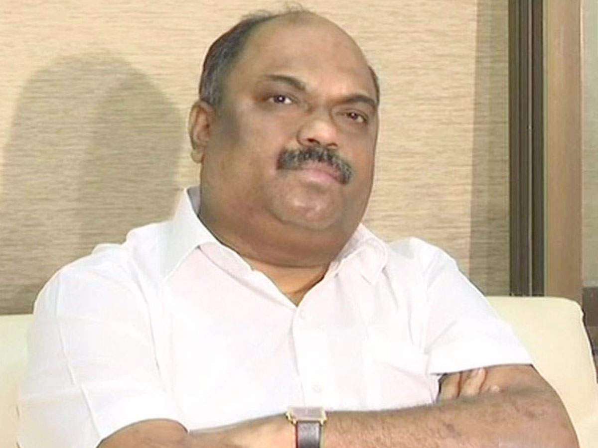 Anil Parab Cheque Distribution