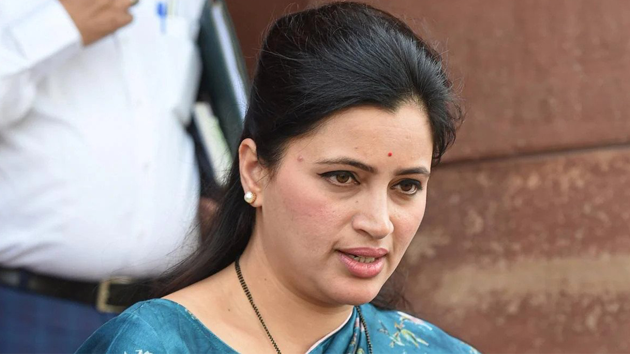 Navneet Rana Threatened To Kill