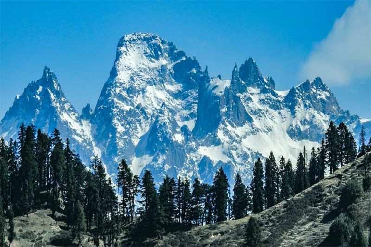 Four Trekkers From Bengol Missing In Himachal Pradesh