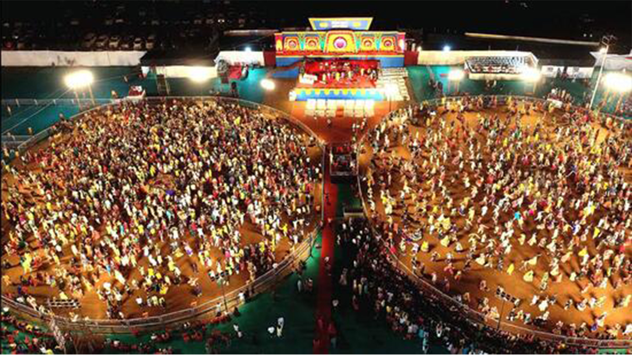 Unfortunate While Playing Garba The Son Passed Away And The Father Also ...