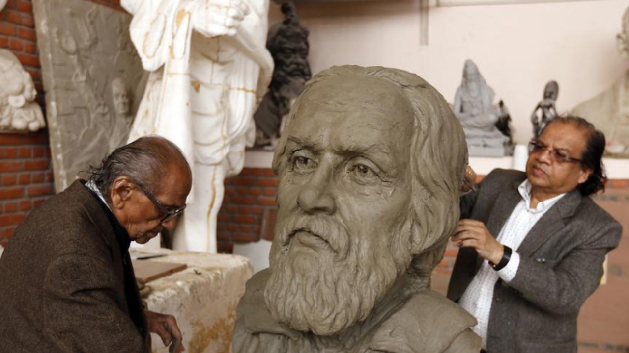 Ram Sutar Got The Responsibility Of Making A Grand Idol Of Lord Shriram