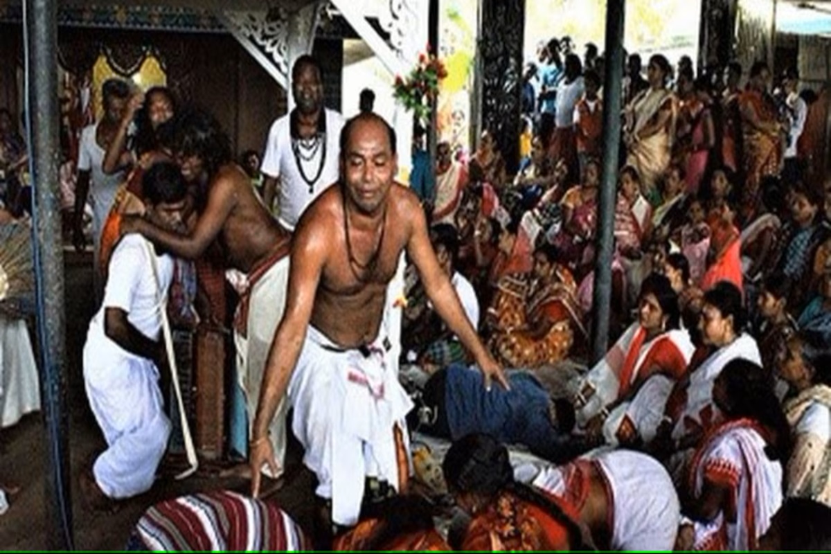 Who Are The People Of Mutaa Community In Bengal Who Are Celebrating The ...