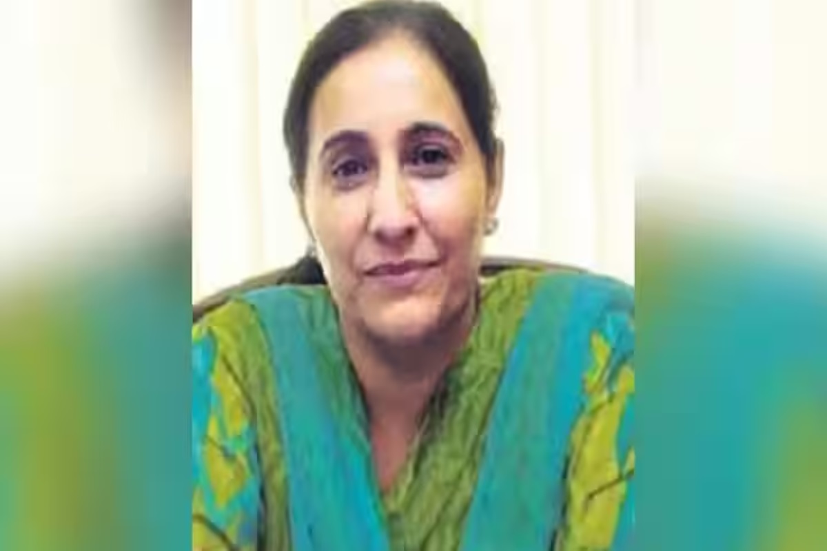 Ias Officer Parampal Kaur Sidhu Resigns Will She Contest Lok Sabha ...