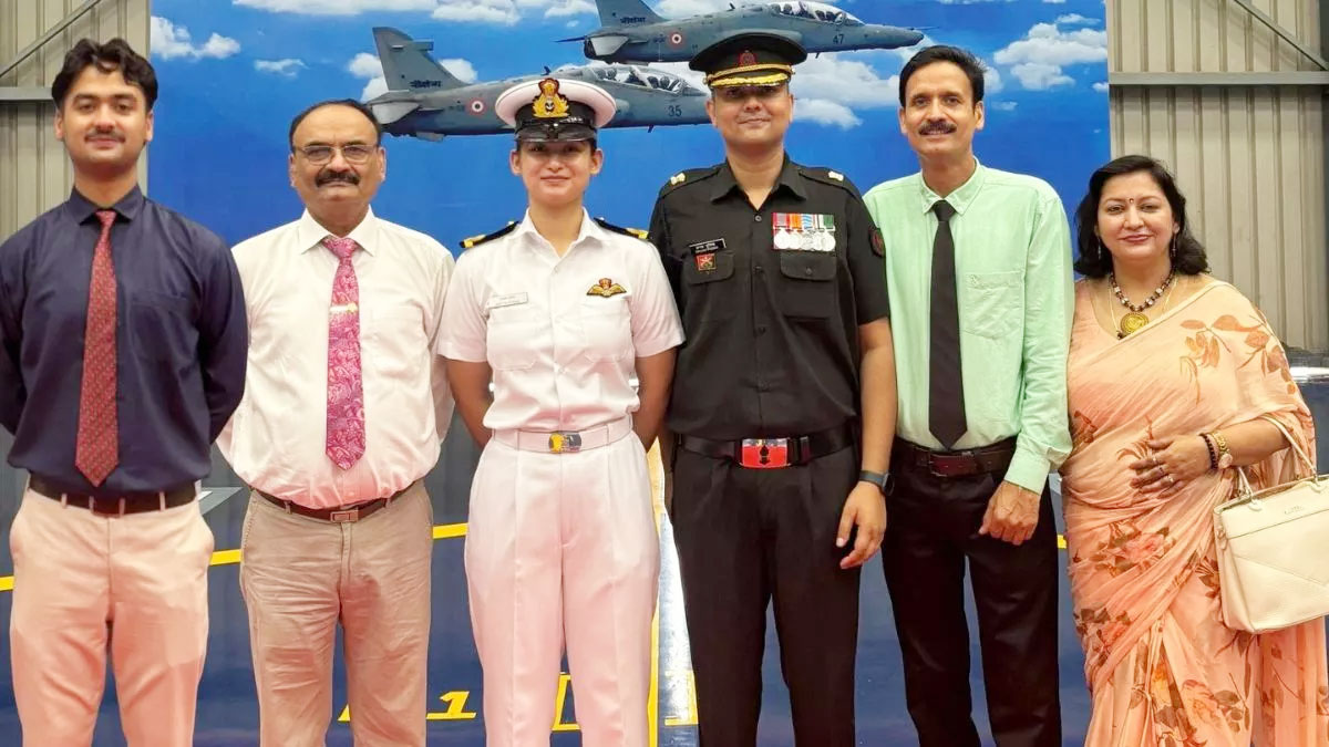 Success Story Of Aastha Poonia The First Woman Fighter Pilot Of The ...