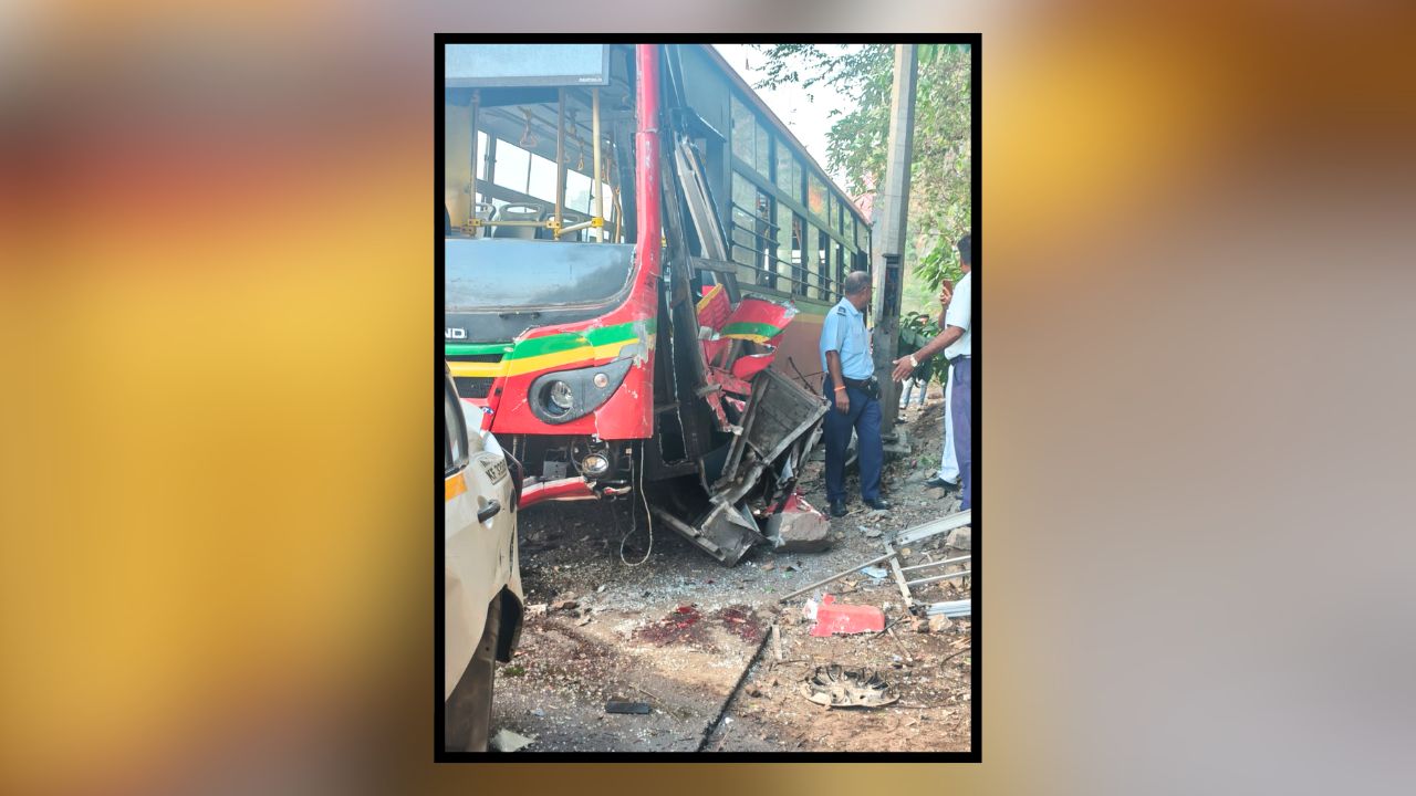 Fatal Best Bus Accident Near Dadar Plaza Out Of Control Bus Hits Five ...